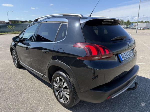 Melns Peugeot 2008 2017 Viļņa, ar dzinēja tilpumu 1.56 L un nobraukumu 226 tūkst. km par 5999 €, foto 5 vietnē AUTOMOTO.COM.LV