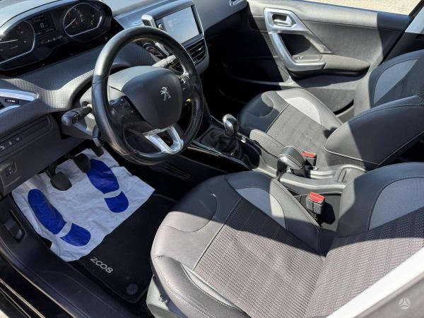 Melns Peugeot 2008 2017 Viļņa, ar dzinēja tilpumu 1.56 L un nobraukumu 226 tūkst. km par 5999 €, foto 9 vietnē AUTOMOTO.COM.LV