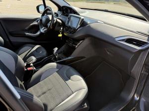 Black Peugeot 2008 2017 in Vilnius, with an engine capacity of 1.56 L and mileage of 226 thousand km for 5999 €, photo 21 on AUTOMOTO.COM.LV