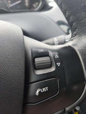 Melns Peugeot 2008 2017 Klaipėda, ar dzinēja tilpumu 1.20 L un nobraukumu 128 tūkst. km par 6400 €, foto 10 vietnē AUTOMOTO.COM.LV