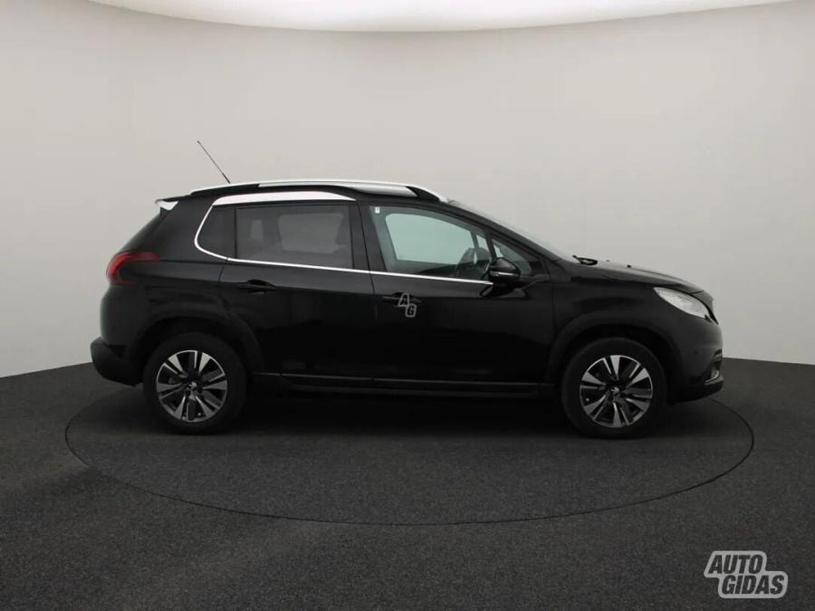 Melns Peugeot 2008 2018 Viļņa, ar dzinēja tilpumu 1.20 L un nobraukumu 135 tūkst. km par 9099 €, foto 9 vietnē AUTOMOTO.COM.LV