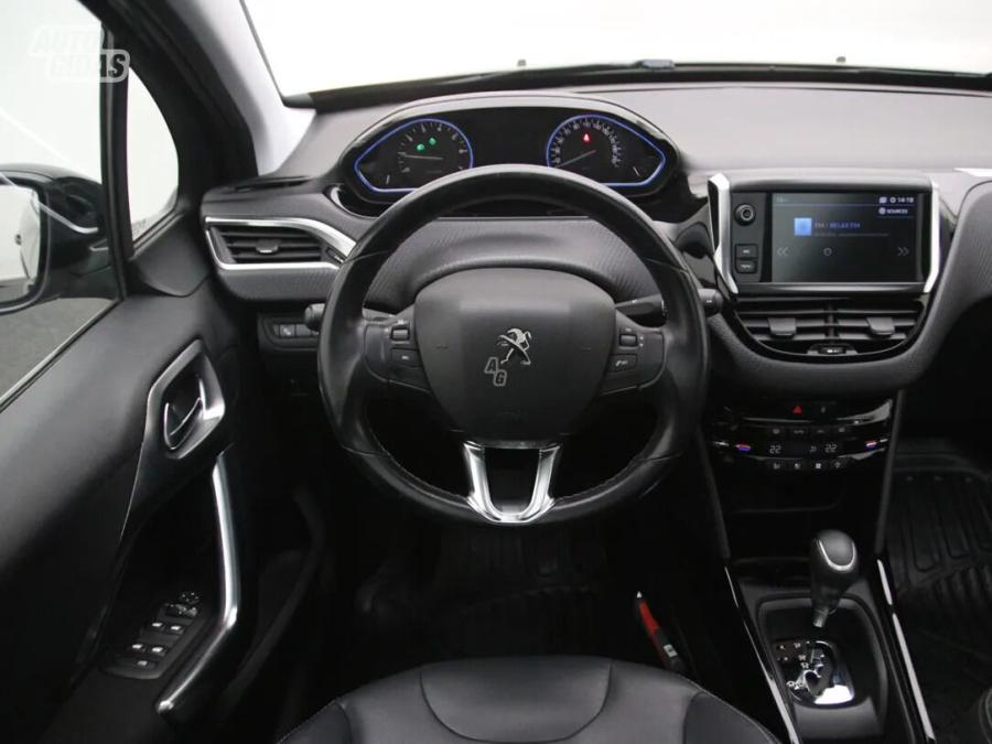 Melns Peugeot 2008 2018 Viļņa, ar dzinēja tilpumu 1.20 L un nobraukumu 135 tūkst. km par 9099 €, foto 17 vietnē AUTOMOTO.COM.LV