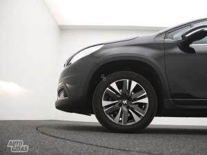 Melns Peugeot 2008 2018 Viļņa, ar dzinēja tilpumu 1.20 L un nobraukumu 135 tūkst. km par 9099 €, foto 27 vietnē AUTOMOTO.COM.LV