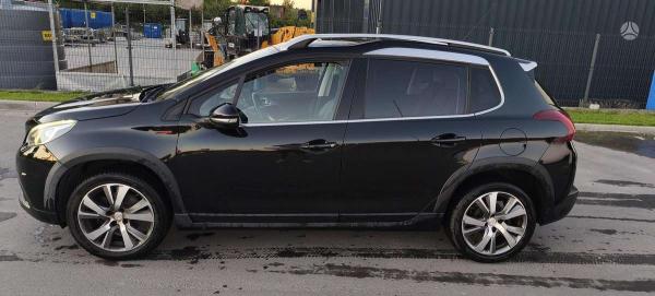 Black Peugeot 2008 2018 in Taurage, with an engine capacity of 1.20 L and mileage of 103 thousand km for 5699 €, photo 5 on AUTOMOTO.COM.LV