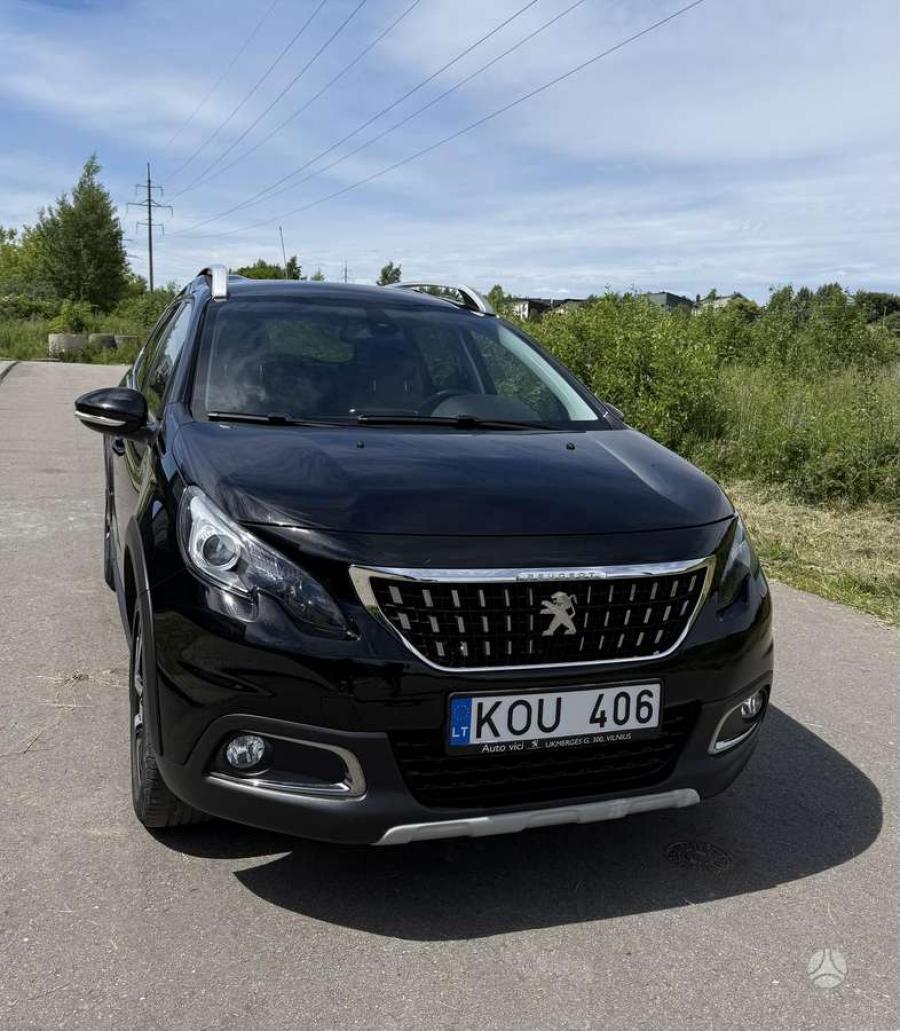 Melns Peugeot 2008 2018 Viļņa, ar dzinēja tilpumu 1.20 L un nobraukumu 74 tūkst. km par 8000 €, foto 1 vietnē AUTOMOTO.COM.LV