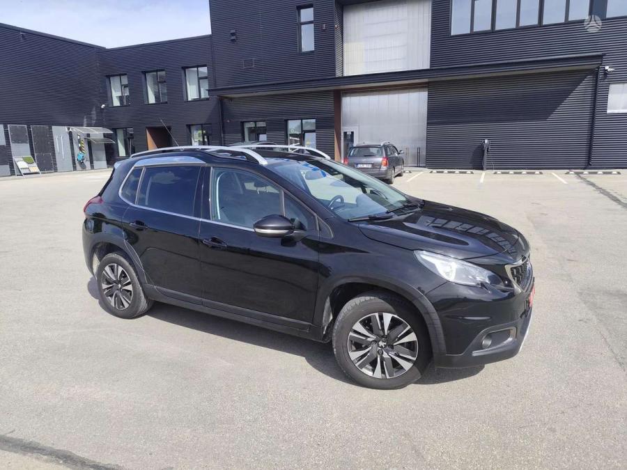 Melns Peugeot 2008 2018 Klaipėda, ar dzinēja tilpumu 1.20 L un nobraukumu 136 tūkst. km par 6800 €, foto 4 vietnē AUTOMOTO.COM.LV