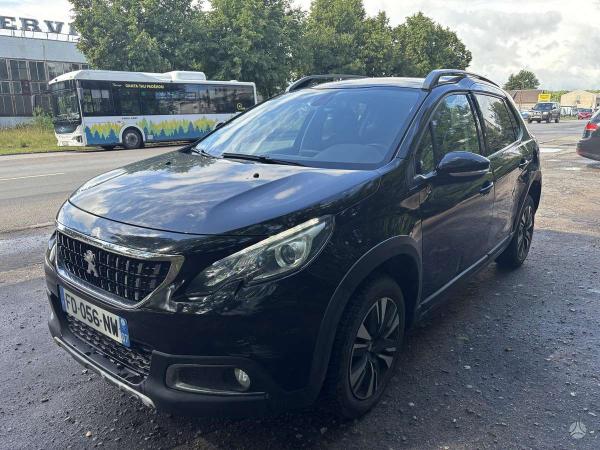 Melns Peugeot 2008 2019 Tauragė, ar dzinēja tilpumu 1.20 L un nobraukumu 120 tūkst. km par 5200 €, foto 1 vietnē AUTOMOTO.COM.LV