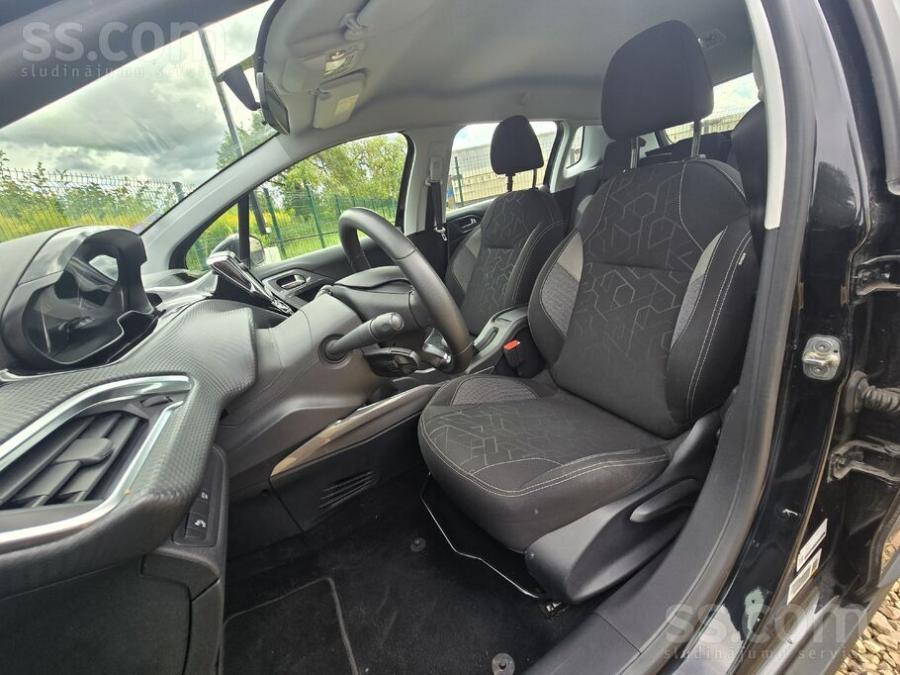 Melns Peugeot 2008 2019 Rīga, ar dzinēja tilpumu 1.20 L un nobraukumu 105 tūkst. km par 6890 €, foto 10 vietnē AUTOMOTO.COM.LV