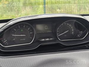 Melns Peugeot 2008 2019 Rīga, ar dzinēja tilpumu 1.20 L un nobraukumu 105 tūkst. km par 6890 €, foto 12 vietnē AUTOMOTO.COM.LV