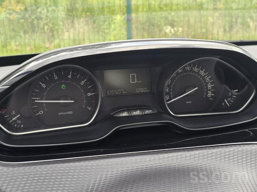 Melns Peugeot 2008 2019 Rīga, ar dzinēja tilpumu 1.20 L un nobraukumu 105 tūkst. km par 6890 €, foto 12 vietnē AUTOMOTO.COM.LV