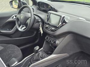 Melns Peugeot 2008 2019 Rīga, ar dzinēja tilpumu 1.20 L un nobraukumu 105 tūkst. km par 6890 €, foto 19 vietnē AUTOMOTO.COM.LV