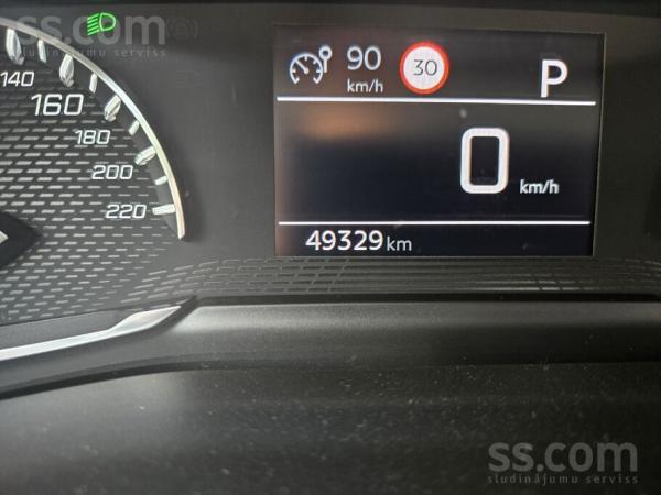 Melns Peugeot 2008 2020 Jelgava, ar dzinēja tilpumu 1.20 L un nobraukumu 49 tūkst. km par 16000 €, foto 5 vietnē AUTOMOTO.COM.LV