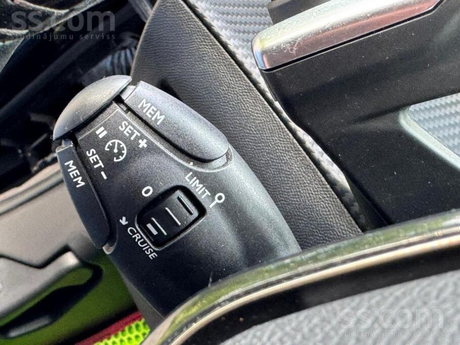 Melns Peugeot 2008 2020 Rīga, ar dzinēja tilpumu 1.20 L un nobraukumu 0 tūkst. km par 14599 €, foto 19 vietnē AUTOMOTO.COM.LV