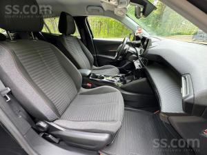 Melns Peugeot 2008 2020 Rīga, ar dzinēja tilpumu 1.20 L un nobraukumu 0 tūkst. km par 14599 €, foto 28 vietnē AUTOMOTO.COM.LV