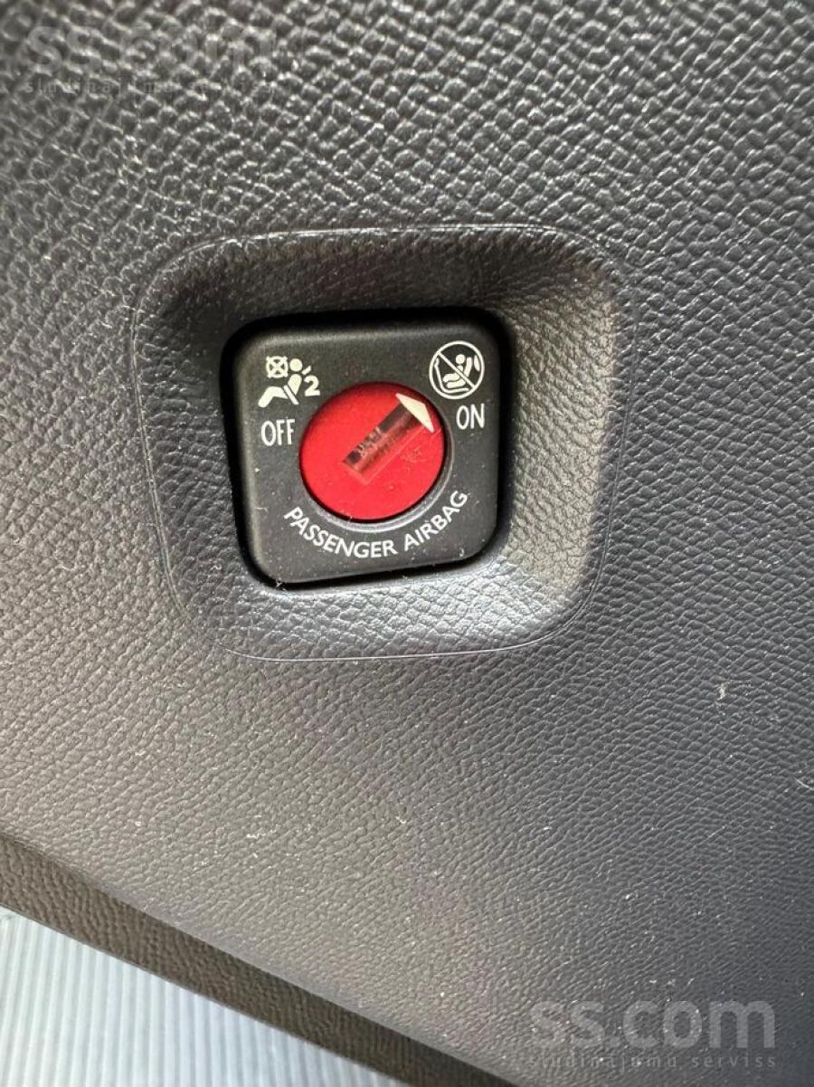 Melns Peugeot 2008 2020 Rīga, ar dzinēja tilpumu 1.20 L un nobraukumu 0 tūkst. km par 14599 €, foto 29 vietnē AUTOMOTO.COM.LV