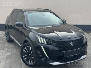 Melns Peugeot 2008 2020 Rīga, ar dzinēja tilpumu 1.20 L un nobraukumu 110 tūkst. km par 16900 €, foto  vietnē AUTOMOTO.COM.LV