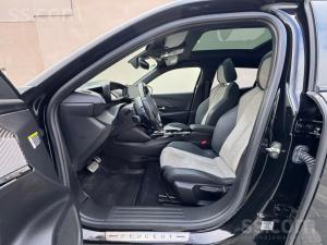 Melns Peugeot 2008 2020 Rīga, ar dzinēja tilpumu 1.20 L un nobraukumu 110 tūkst. km par 16900 €, foto 14 vietnē AUTOMOTO.COM.LV