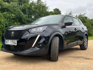 Black Peugeot 2008 2020 in Riga, with an engine capacity of 1.50 L and mileage of 144 thousand km for 16550 €, photo 3 on AUTOMOTO.COM.LV