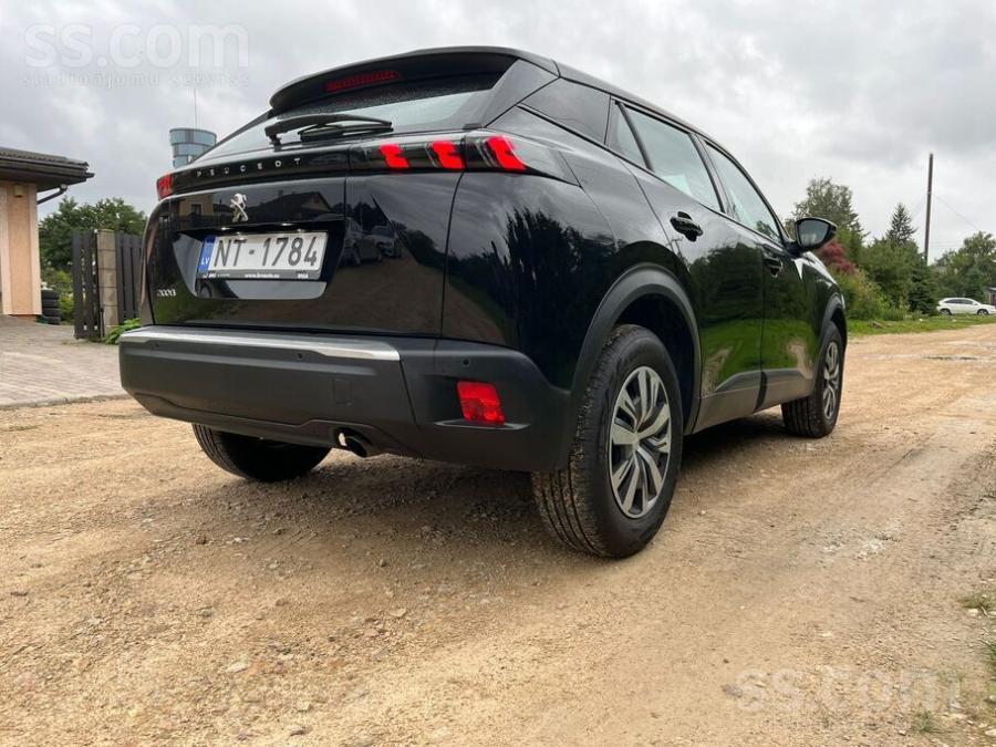 Black Peugeot 2008 2020 in Riga, with an engine capacity of 1.50 L and mileage of 144 thousand km for 16550 €, photo 4 on AUTOMOTO.COM.LV