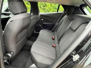 Black Peugeot 2008 2020 in Riga, with an engine capacity of 1.50 L and mileage of 144 thousand km for 16550 €, photo 9 on AUTOMOTO.COM.LV