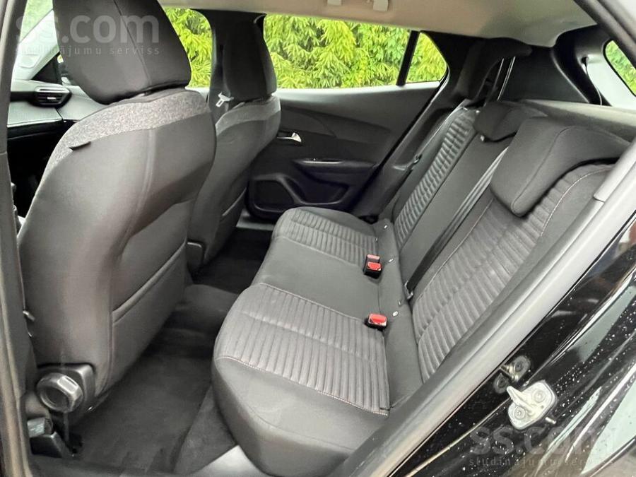 Black Peugeot 2008 2020 in Riga, with an engine capacity of 1.50 L and mileage of 144 thousand km for 16550 €, photo 9 on AUTOMOTO.COM.LV