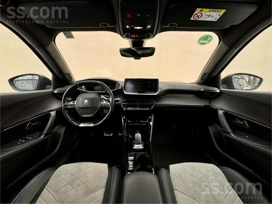 Melns Peugeot 2008 2020 Rīga, ar dzinēja tilpumu 1.20 L un nobraukumu 110 tūkst. km par 15850 €, foto 13 vietnē AUTOMOTO.COM.LV