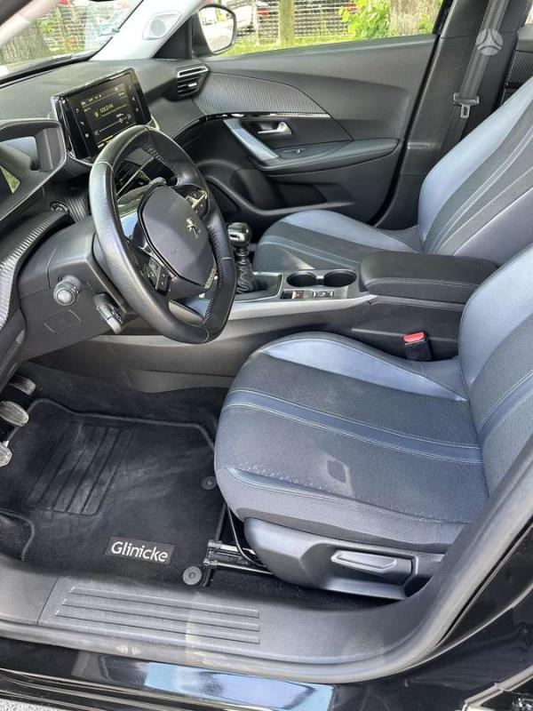 Melns Peugeot 2008 2020 Tauragė, ar dzinēja tilpumu 1.20 L un nobraukumu 123 tūkst. km par 11800 €, foto 10 vietnē AUTOMOTO.COM.LV