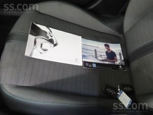 Melns Peugeot 2008 2020 Rīga, ar dzinēja tilpumu 0.00 L un nobraukumu 111 tūkst. km par 14500 €, foto 6 vietnē AUTOMOTO.COM.LV