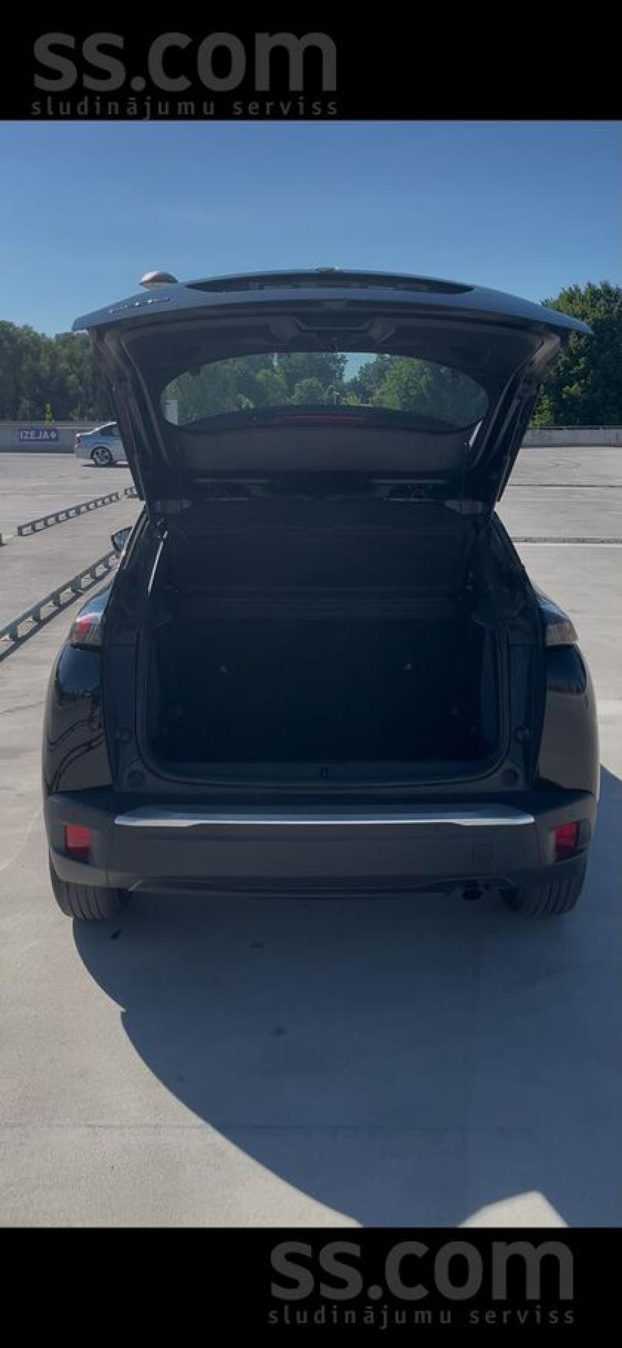 Melns Peugeot 2008 2020 Rīga, ar dzinēja tilpumu 1.50 L un nobraukumu 154 tūkst. km par 11500 €, foto 11 vietnē AUTOMOTO.COM.LV