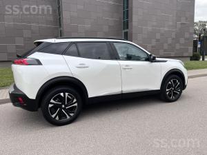 Melns Peugeot 2008 2020 Rīga, ar dzinēja tilpumu 1.20 L un nobraukumu 115 tūkst. km par 13700 €, foto 3 vietnē AUTOMOTO.COM.LV