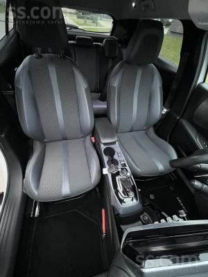 Melns Peugeot 2008 2020 Rīga, ar dzinēja tilpumu 1.20 L un nobraukumu 115 tūkst. km par 13700 €, foto 11 vietnē AUTOMOTO.COM.LV