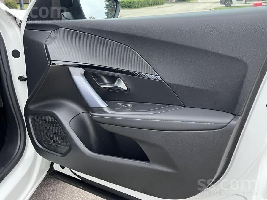 Melns Peugeot 2008 2020 Rīga, ar dzinēja tilpumu 1.20 L un nobraukumu 115 tūkst. km par 13700 €, foto 17 vietnē AUTOMOTO.COM.LV
