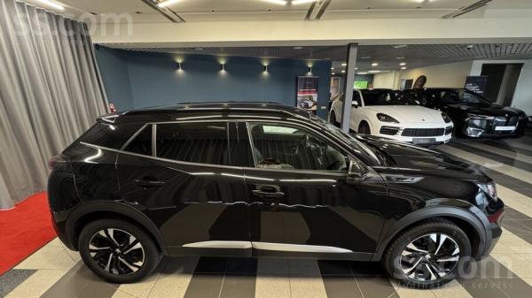 Black Peugeot 2008 2020 in Riga, with an engine capacity of 1.20 L and mileage of 75 thousand km for 17990 €, photo 4 on AUTOMOTO.COM.LV