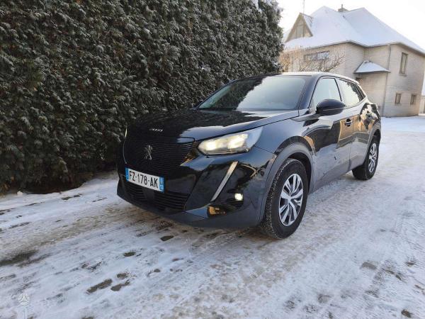 Melns Peugeot 2008 2021 Kalvarija, ar dzinēja tilpumu 1.20 L un nobraukumu 135 tūkst. km par 10588 €, foto 1 vietnē AUTOMOTO.COM.LV