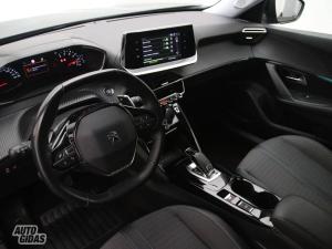 Melns Peugeot 2008 2021 Viļņa, ar dzinēja tilpumu 1.20 L un nobraukumu 141 tūkst. km par 13499 €, foto 17 vietnē AUTOMOTO.COM.LV