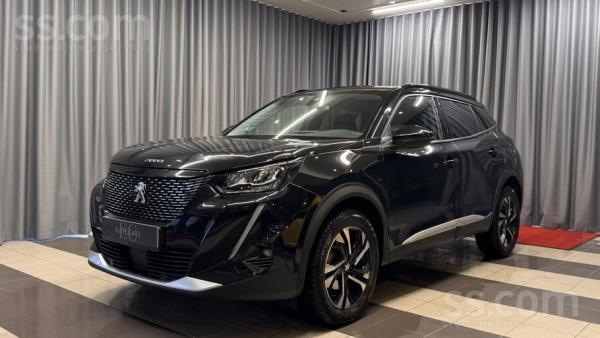 Melns Peugeot 2008 2021 Rīga, ar dzinēja tilpumu 1.20 L un nobraukumu 72 tūkst. km par 15490 €, foto 1 vietnē AUTOMOTO.COM.LV