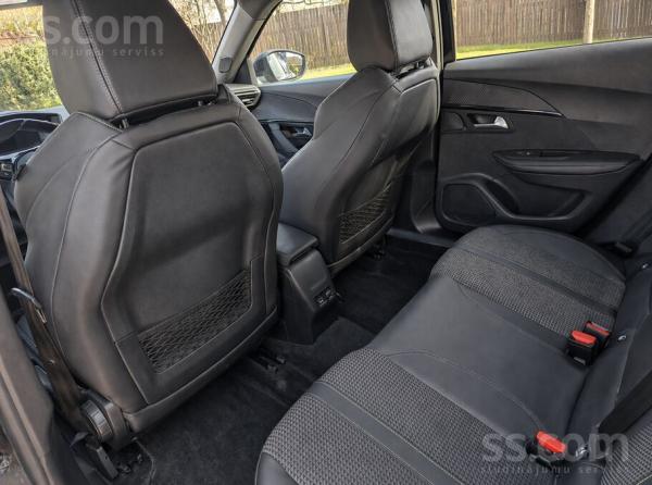 Melns Peugeot 2008 2021 Rīga, ar dzinēja tilpumu 1.50 L un nobraukumu 61 tūkst. km par 15900 €, foto 8 vietnē AUTOMOTO.COM.LV