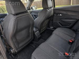 Melns Peugeot 2008 2021 Rīga, ar dzinēja tilpumu 1.50 L un nobraukumu 61 tūkst. km par 15900 €, foto 9 vietnē AUTOMOTO.COM.LV