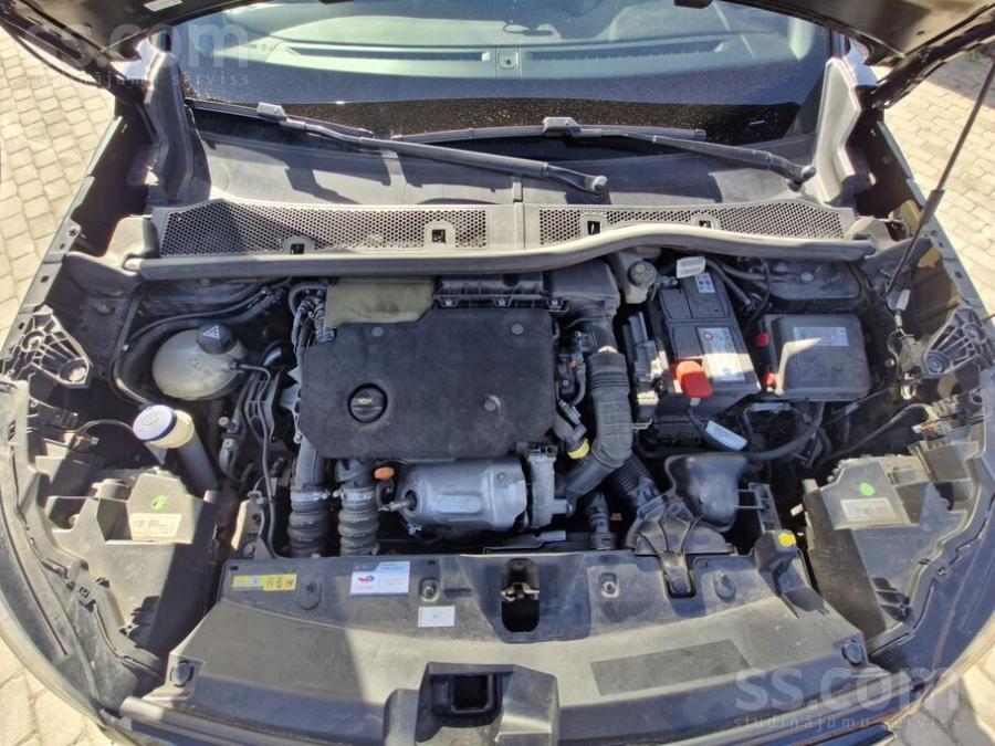 Melns Peugeot 2008 2021 Rīga, ar dzinēja tilpumu 1.50 L un nobraukumu 61 tūkst. km par 15900 €, foto 10 vietnē AUTOMOTO.COM.LV