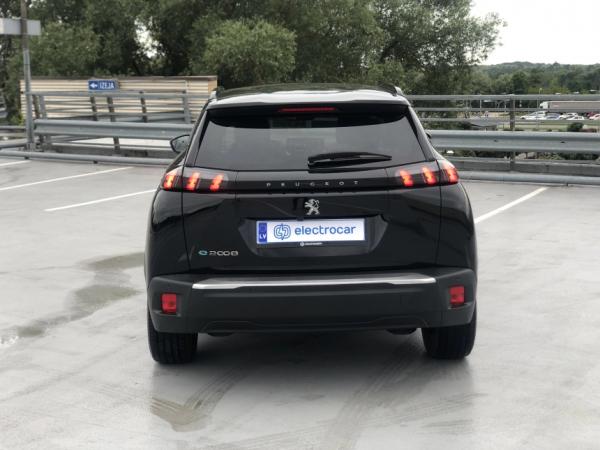 Black Peugeot 2008 2021 in Riga, with an engine capacity of 0.00 L and mileage of 67 thousand km for 14150 €, photo 4 on AUTOMOTO.COM.LV