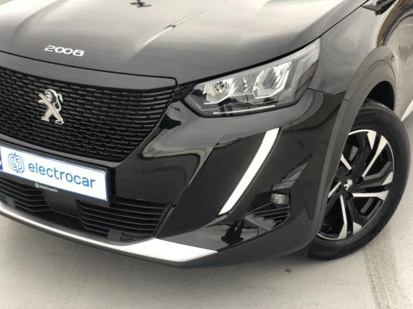Black Peugeot 2008 2021 in Riga, with an engine capacity of 0.00 L and mileage of 67 thousand km for 14150 €, photo 10 on AUTOMOTO.COM.LV