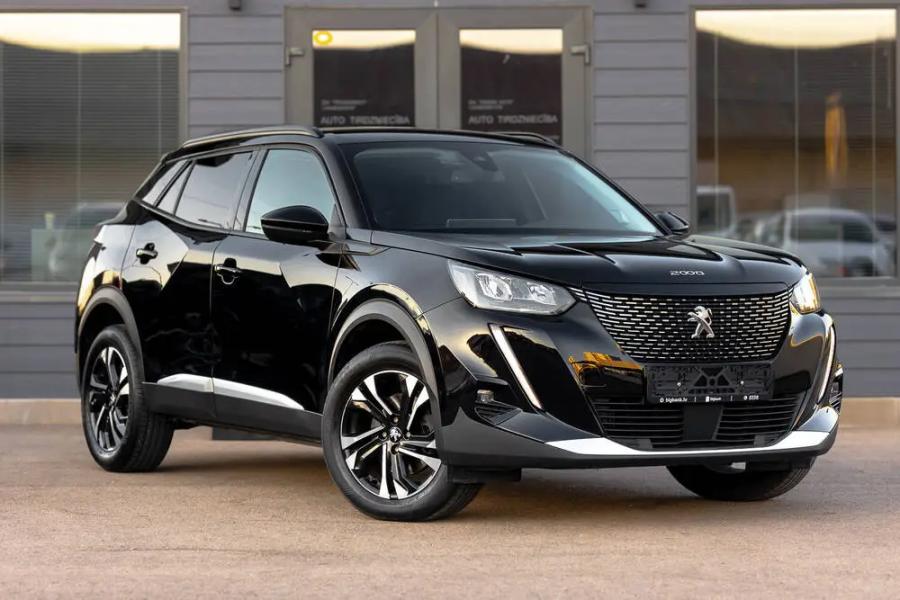 Black Peugeot 2008 2021 in Jelgava, with an engine capacity of 1.50 L and mileage of 160 thousand km for 16950 €, photo 1 on AUTOMOTO.COM.LV