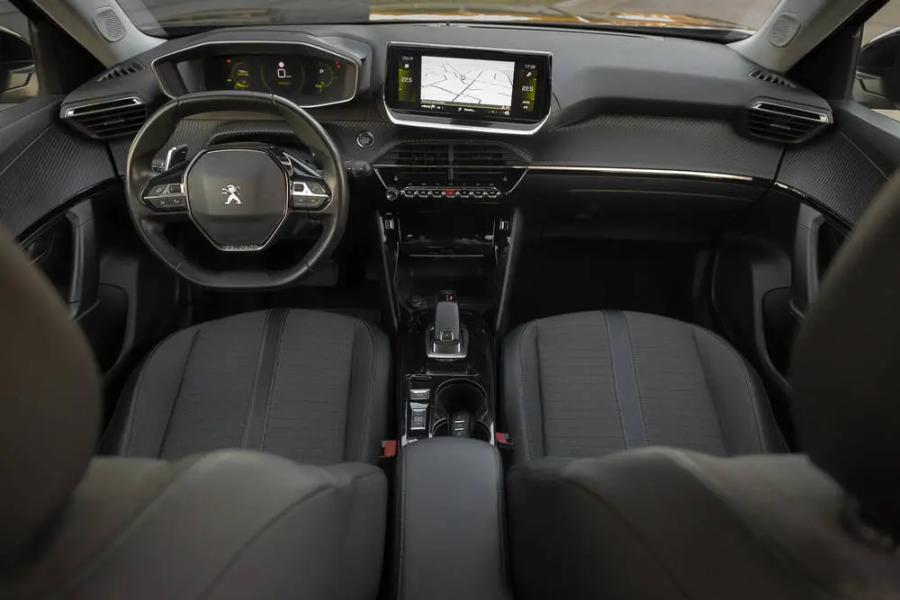 Black Peugeot 2008 2021 in Jelgava, with an engine capacity of 1.50 L and mileage of 160 thousand km for 16950 €, photo 9 on AUTOMOTO.COM.LV