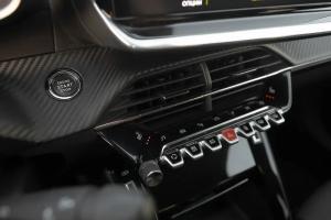 Black Peugeot 2008 2021 in Jelgava, with an engine capacity of 1.50 L and mileage of 160 thousand km for 16950 €, photo 15 on AUTOMOTO.COM.LV