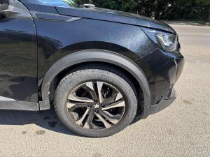 Melns Peugeot 2008 2021 Tauragė, ar dzinēja tilpumu 1.50 L un nobraukumu 159 tūkst. km par 7999 €, foto 8 vietnē AUTOMOTO.COM.LV
