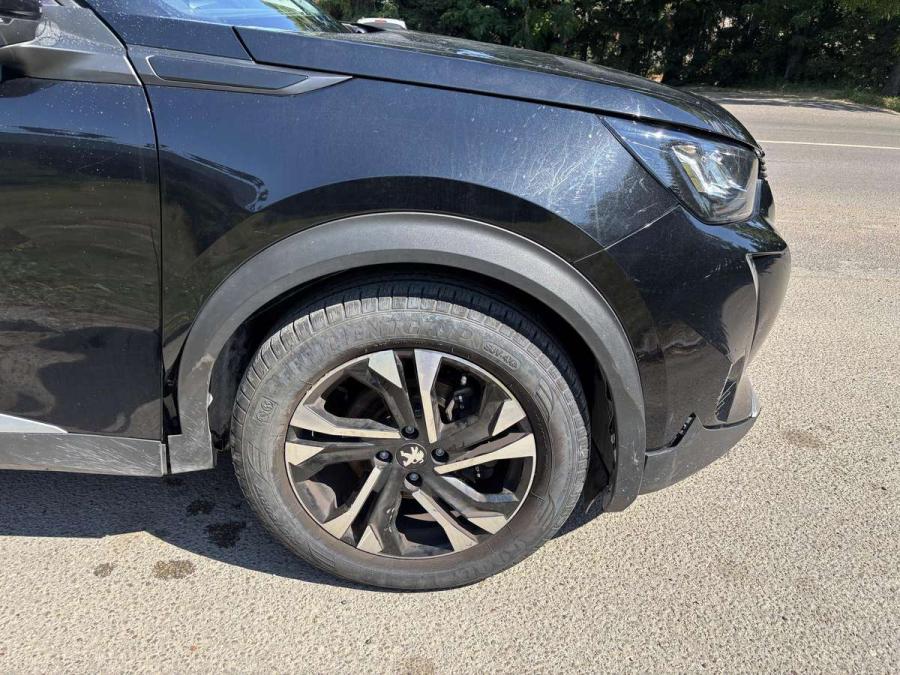 Melns Peugeot 2008 2021 Tauragė, ar dzinēja tilpumu 1.50 L un nobraukumu 159 tūkst. km par 7999 €, foto 8 vietnē AUTOMOTO.COM.LV