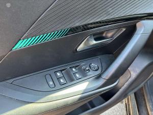 Melns Peugeot 2008 2021 Tauragė, ar dzinēja tilpumu 1.50 L un nobraukumu 159 tūkst. km par 7999 €, foto 27 vietnē AUTOMOTO.COM.LV