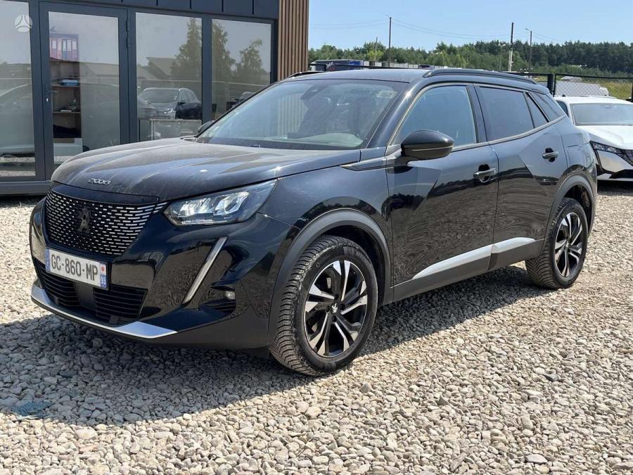 Black Peugeot 2008 2021 in Vilnius, with an engine capacity of 1.20 L and mileage of 156 thousand km for 9075 €, photo 4 on AUTOMOTO.COM.LV