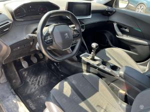 Black Peugeot 2008 2021 in Vilnius, with an engine capacity of 1.20 L and mileage of 156 thousand km for 9075 €, photo 16 on AUTOMOTO.COM.LV