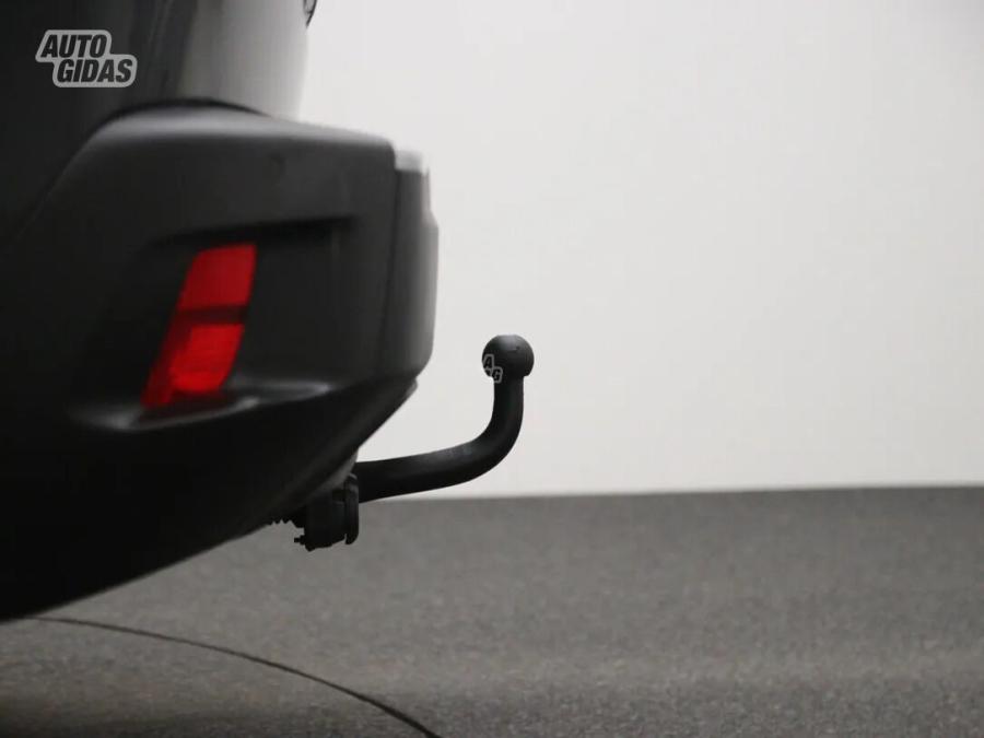 Black Peugeot 2008 2021 in Vilnius, with an engine capacity of 1.50 L and mileage of 144 thousand km for 13099 €, photo 30 on AUTOMOTO.COM.LV